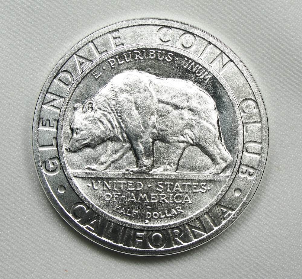 2014 GLENDALE COIN CLUB 55TH ANNIVERSARY MEDAL DANIEL CARR .999 SILVER ... 2014 GLENDALE COIN CLUB 55TH ANNIVERSARY MEDAL DANIEL CARR .999 SILVER ...